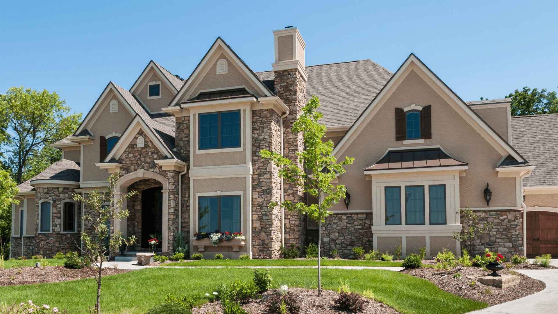 The Ultimate Guide to StoneCraft Stone Veneer | Schoenherr Roofing